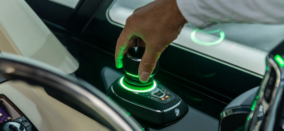 News: Mercury Introduces Joystick Piloting for Single-Engine Outboards ...